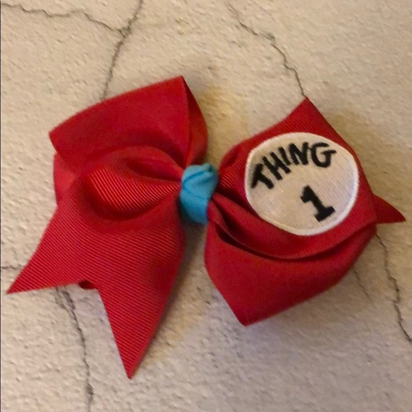 Accessories | Set Of Thing 1 Thing 2 Matching Hair Clips | Poshmark
